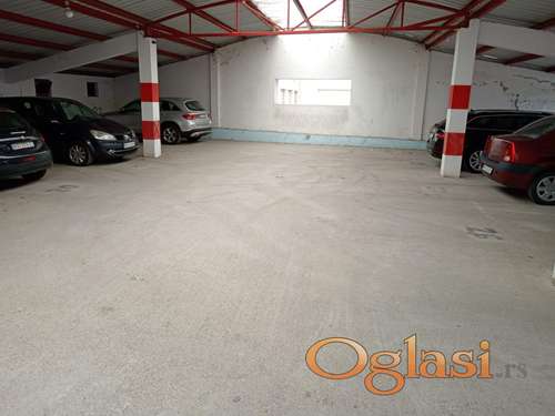 Parking mesto u garaži