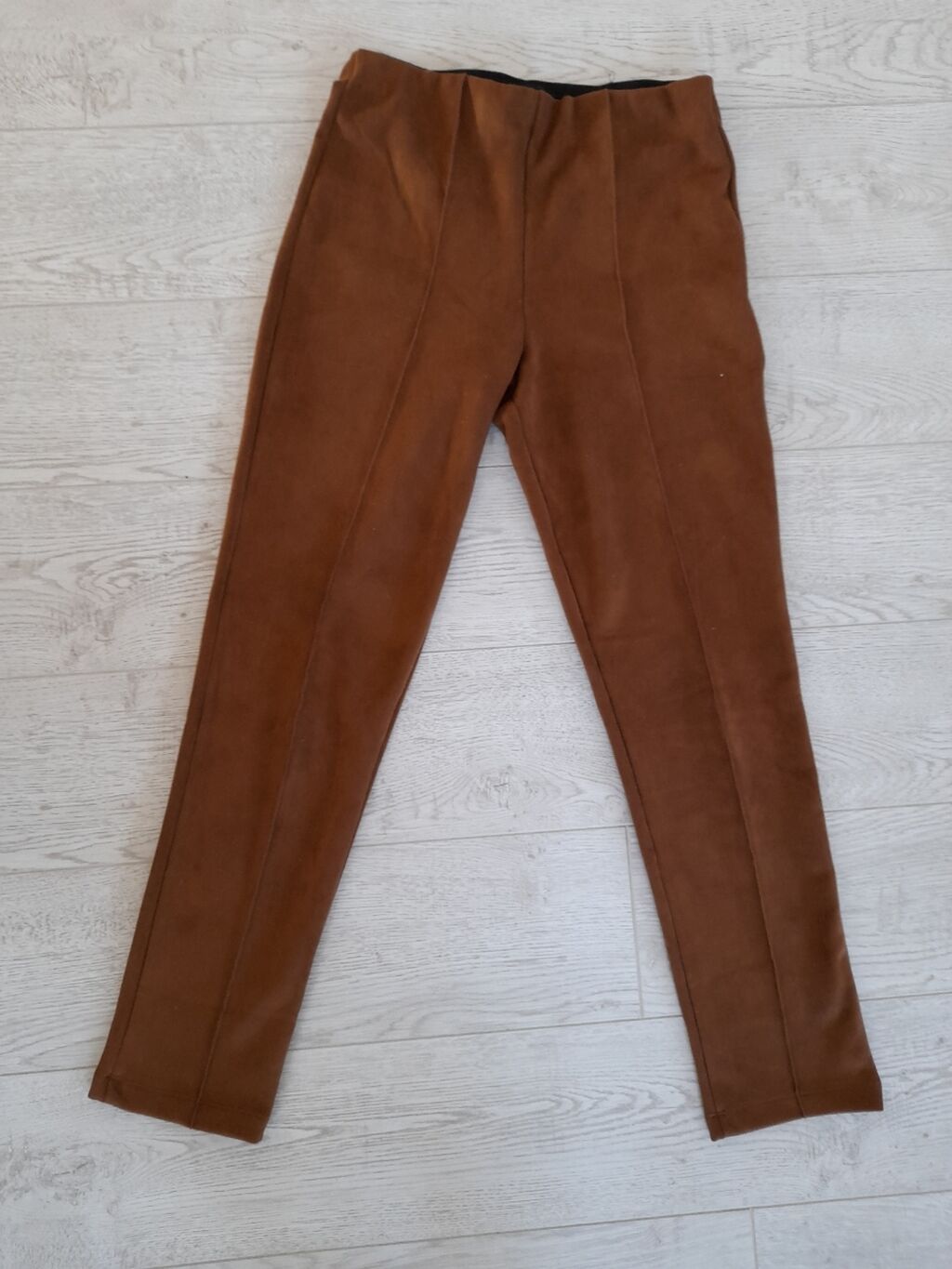 SNIZENO! Pantalone hentik br 38