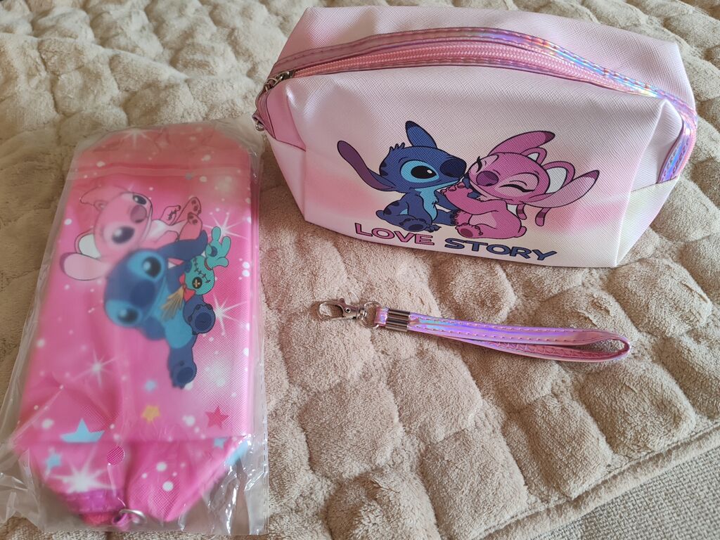 Set za školarce/putovanja sa motivima Stitch & Angel: -