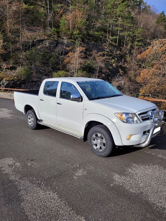 Toyota hilux manual/diesel