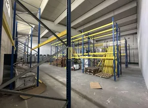 Izdavanje Hala - Novi Sad, Klisa
