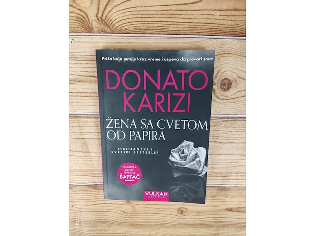 Zena sa cvetom od papira-Donato Karizi