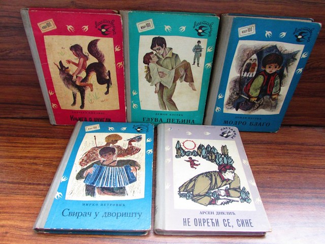 Pet knjiga (Biblioteka Lastavica)