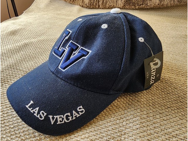 NOV sa etiketom kacket Las Vegas