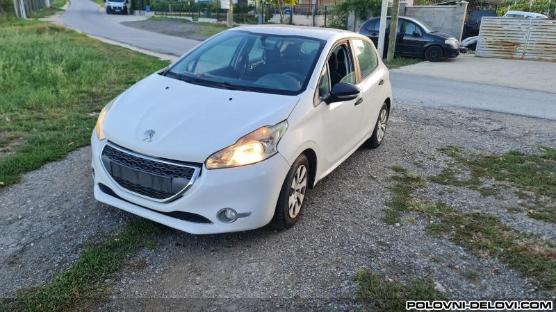 Peugeot 208 Hdi Kompletan Auto U Delovima