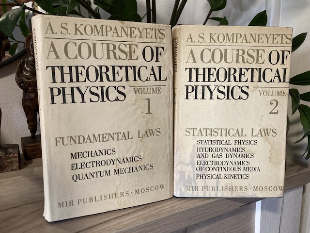 A COURSE OF THEORETICAL PHYSICS 1-2 / A. S. Kompaneyets