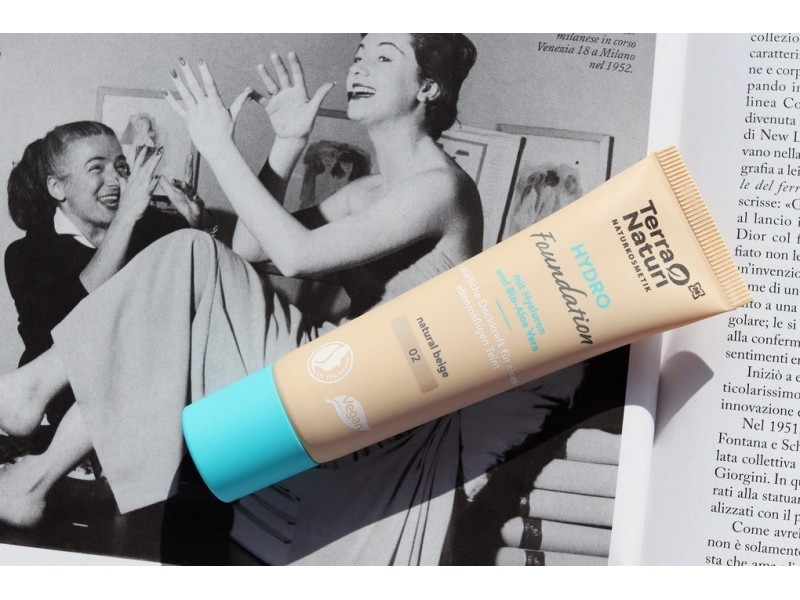 TERRA NATURI HYDRO FOUNDATION NATURAL BEIGE