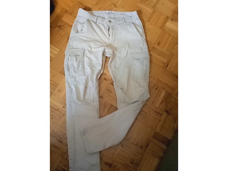Pantalone muške dzeparice bež vel S