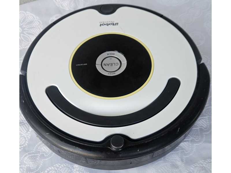 ROBOT USISIVAČ iROBOT ROOMBA 620