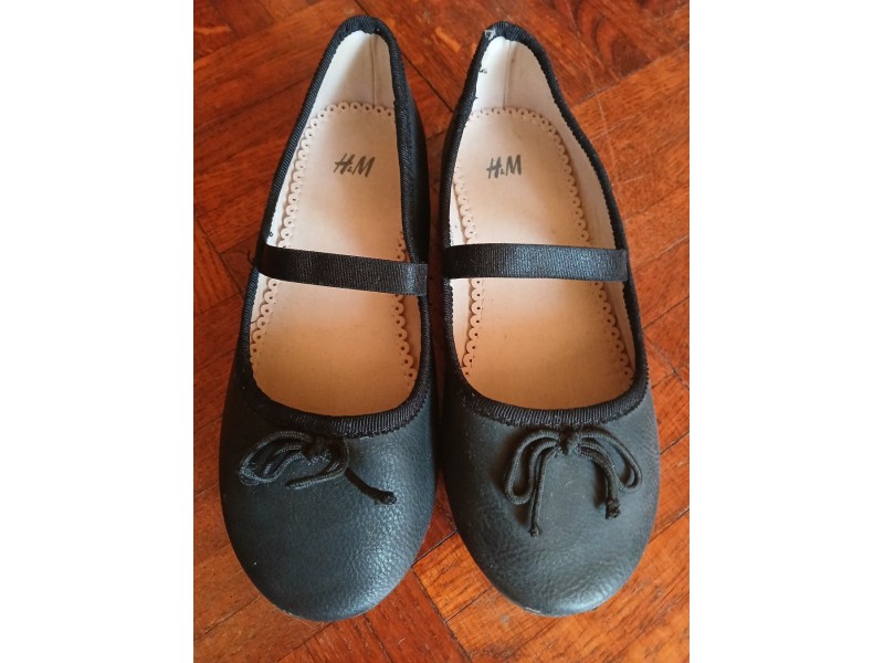 H&M crne kozne cipele - baletanke sa lastisem, 29