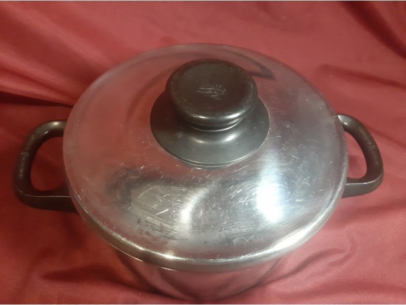 WMF CHROMARGAN GERMANY 1.5L