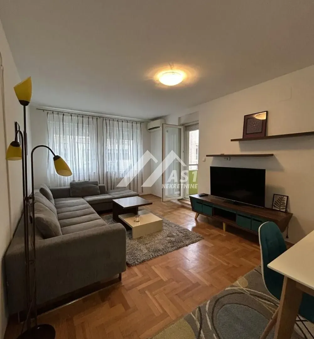Izdavanje, dvosoban stan, 48m2, Grbavica, Novi Sad, Novi Sad