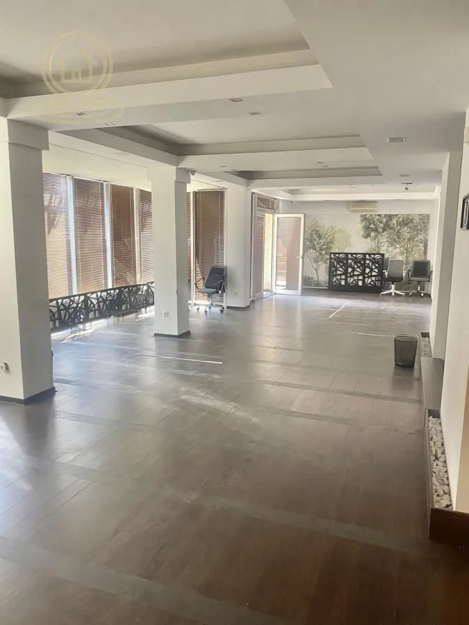 Izdavanje, poslovni prostor, 170m2, Trošarina, Voždovac, Beograd