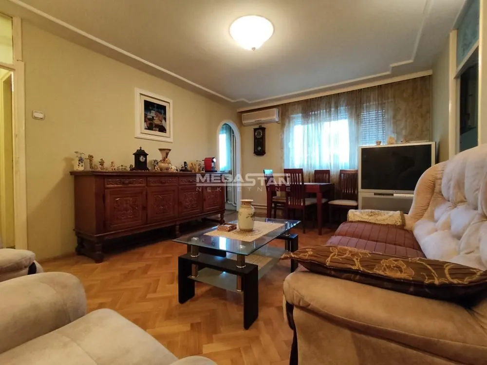 Izdavanje, trosoban stan, 51m2, Uciteljsko Naselje, Zvezdara, Beograd