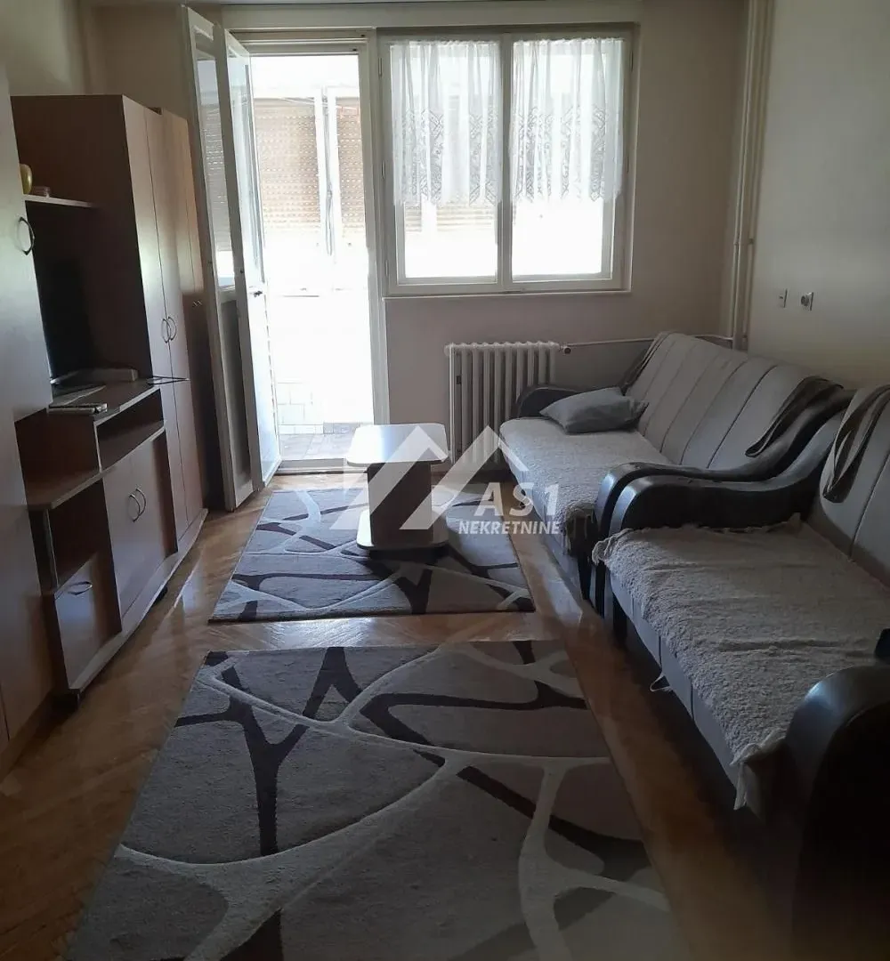 Izdavanje, jednosoban stan, 29m2, Bulevar Oslobodjenja, Novi Sad, Novi Sad