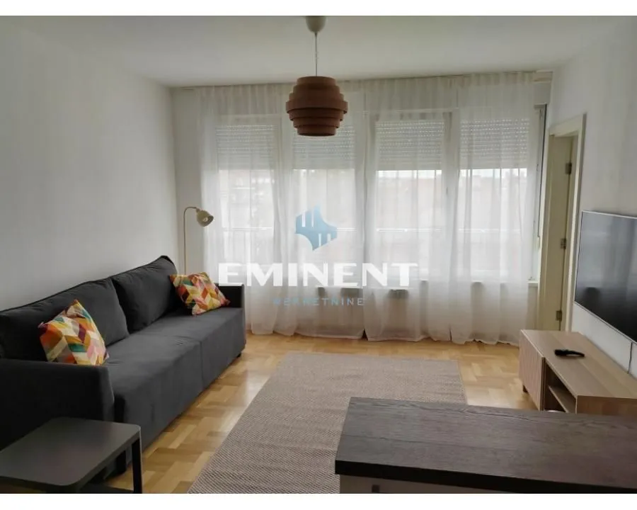 Izdavanje, dvosoban stan, 44m2, Crveni Krst, Beograd