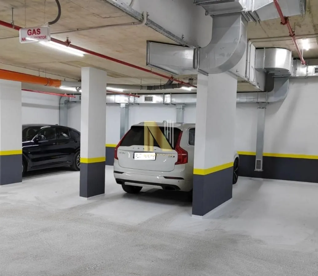 Prodaja, parking/garaža, 14m², Bulevar Oslobodjenja, Novi Sad Sve Podlokacije