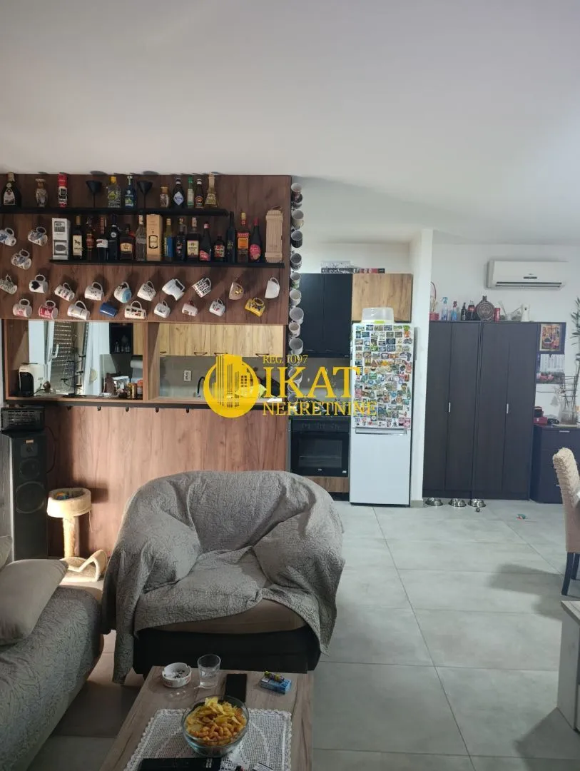 Prodaja, dvosoban stan, 72m2, Stari Banovci, Stara Pazova