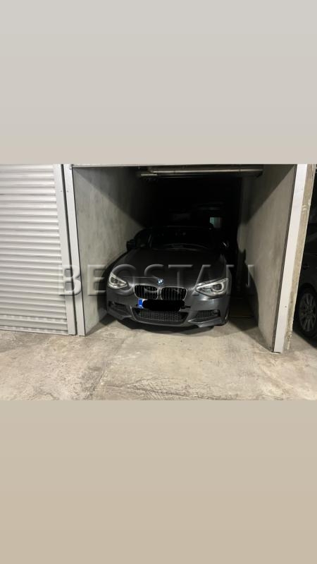 Centar - Vracar juzni bilevar Garaža #64316 100 €