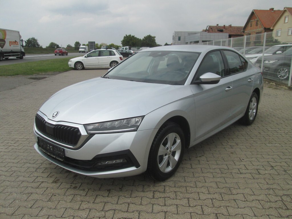 2022 Škoda Octavia 1.0 TSI