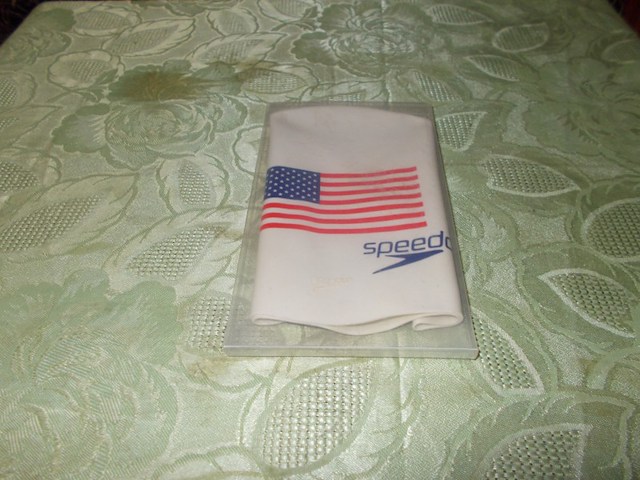 USA - Speedo kapa za plivanje