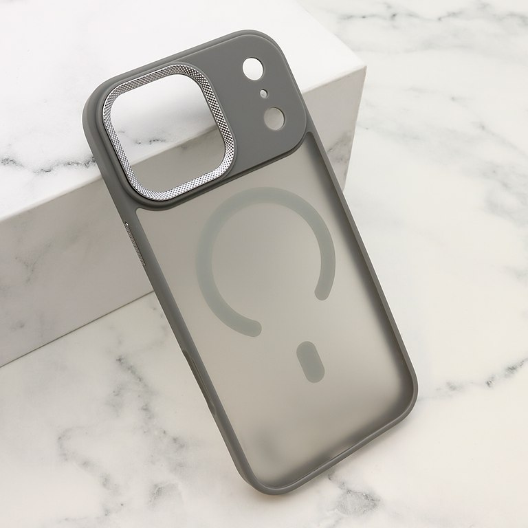 Zastitna maska (futrola) SILKY MagSafe II - iPhone 17 Pro Max (6.9) siva (MS)