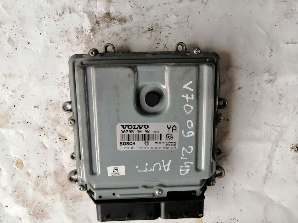 GLAVNI KOMPIJUTER ECU 30785100