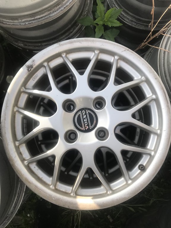Aluminijumska felna 7J x R16 ET 44