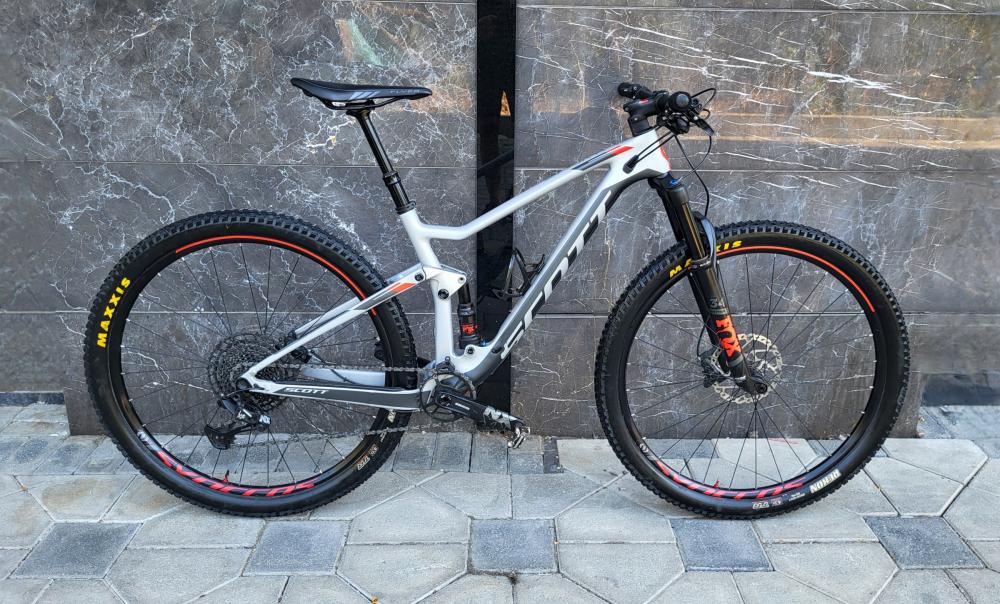 Scott spark 930 carbon