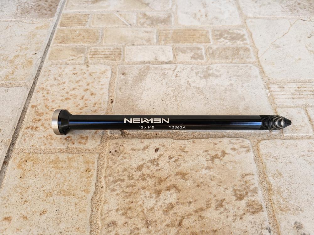 Newmen Evolution M12x1 12x148mm