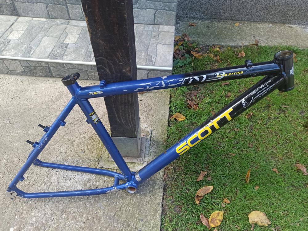 Scott Team Racing
