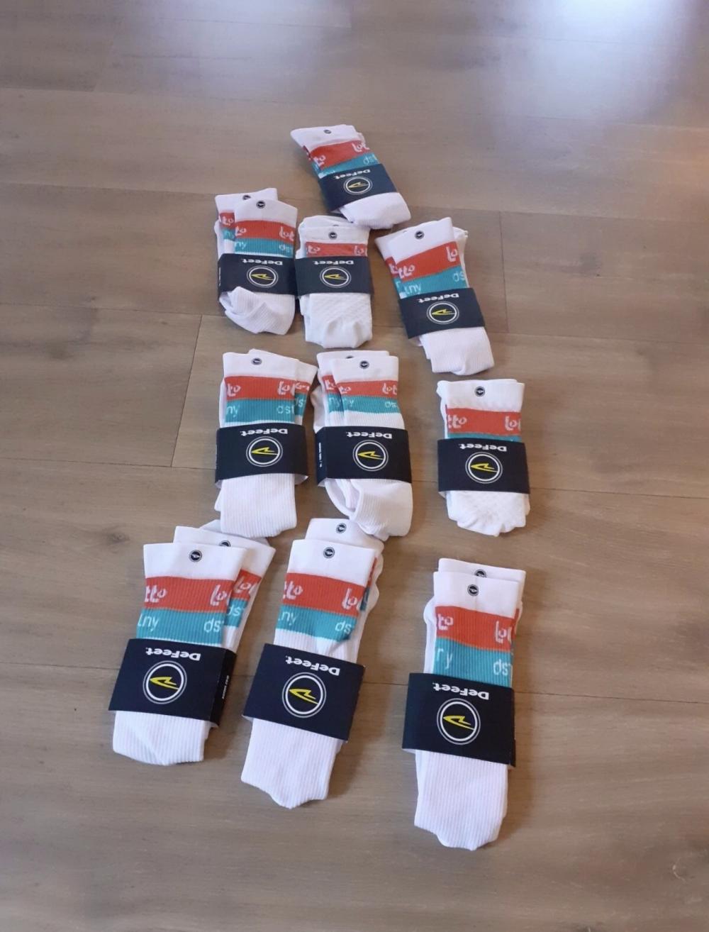 10x Original Defeet Lotto Dstny carape XL