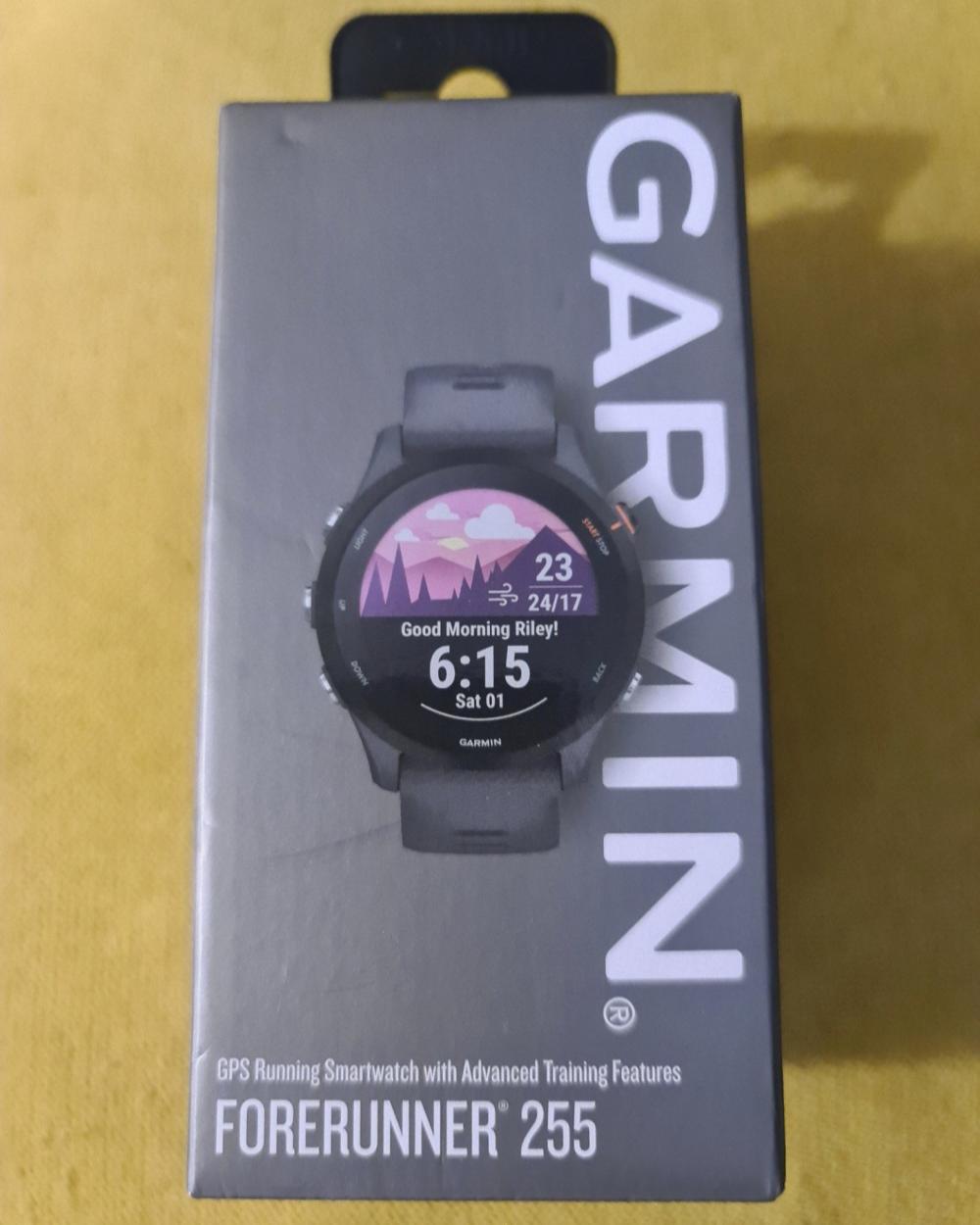 Garmin FORERUNNER 255 Gray 46mm NOV
