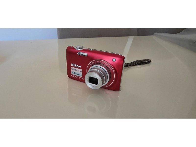 Nikon S3100 - 14mpx, 5x opt.zoom - ekstra povoljno!