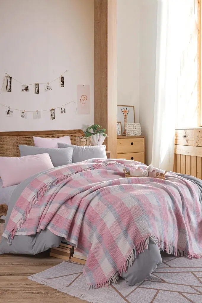 L'essentiel Maison Ćebe, 180x220 cm, Sivo-roze