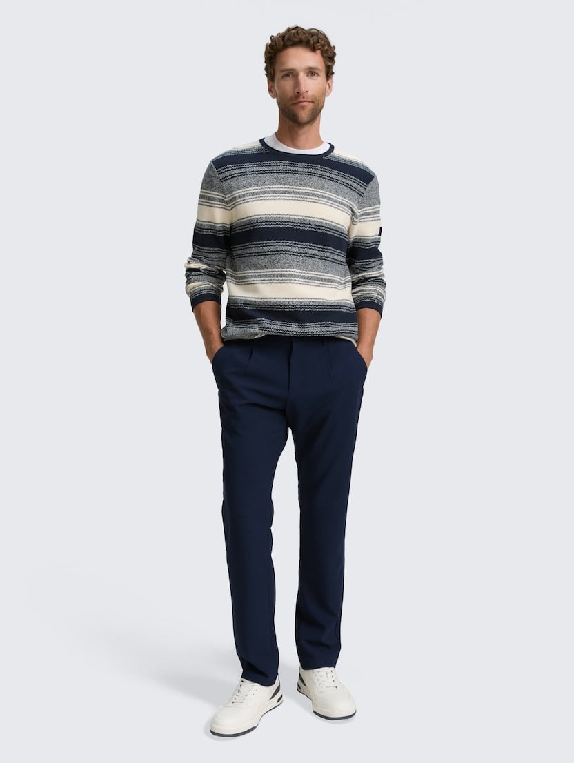 Klasične čino pantalone