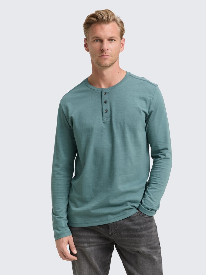 Majica sa Henley izrezom