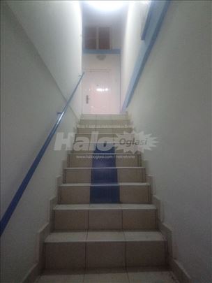 Stan, Zemun 45m2 (namešten)