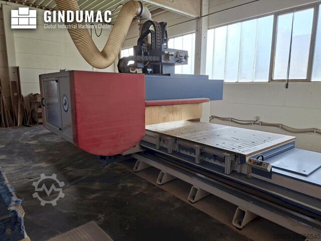 CNC-Drvo obradni centar
MKM UNI Portal 50/15 RO