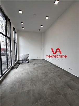 Nov Lokal , Prizemlje sa Izlogom +Parking