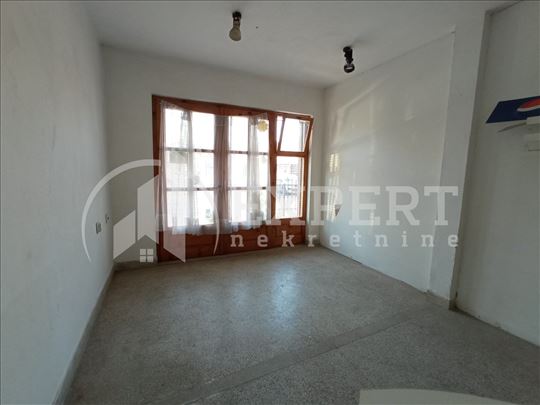 Izdaje se poslovni prostor u Brzom Brodu, 30m2