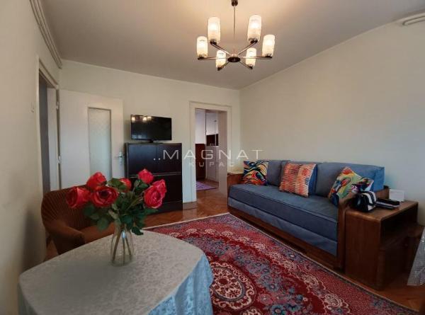 Kraljice Natalije, Trosoban stan za izdavanje, 78m2, 700€