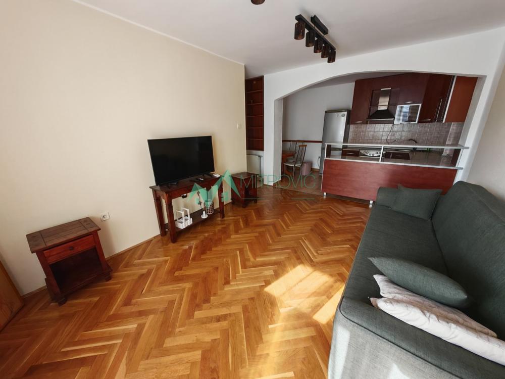 Dvoiposoban stan na prodaju, 70m2, 221.450€