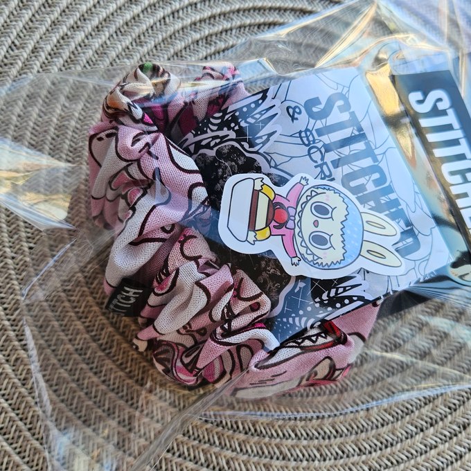 Labubu Pink kolekcija gumica za kosu