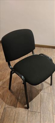 Kancelarijske stolice dostupno 17 komada