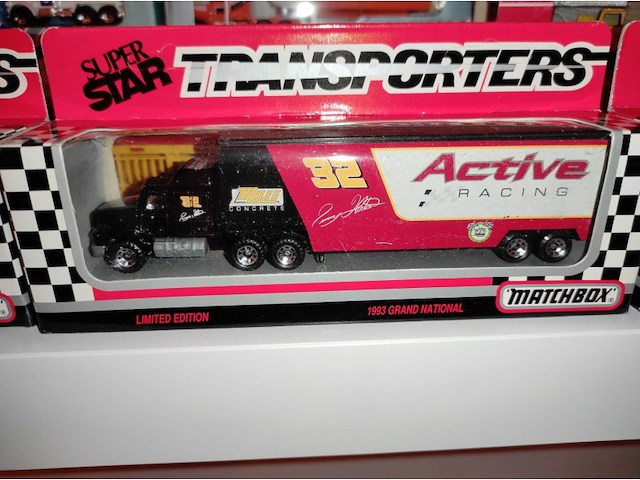 Matchbox Transporters Mack Active Racing