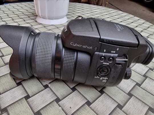 Sony Cybershot DSC-R1 Vintage