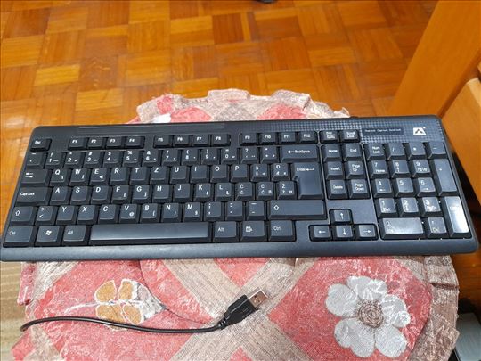 Tastatura na prodaju