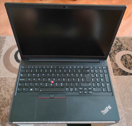 Laptop Lenovo E15 - i7/16GB/512GBNVMe/Iris Xe 8GB