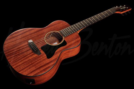 Nova HARLEY BENTON MAHAGONY putna akustična gitar